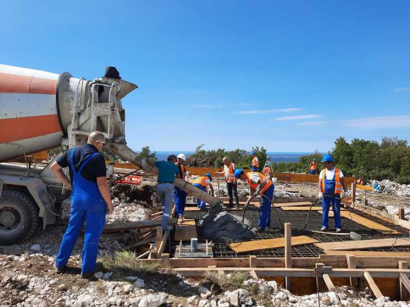 DHMZ - Državni hidrometeorološki zavod